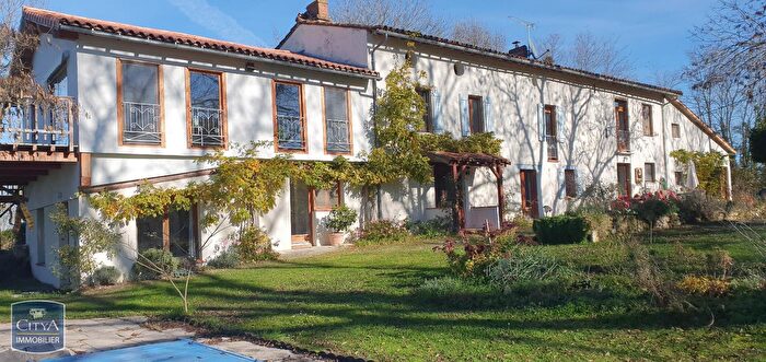 Maison à vendre - Unzent - 12 pièces - 8 chambres