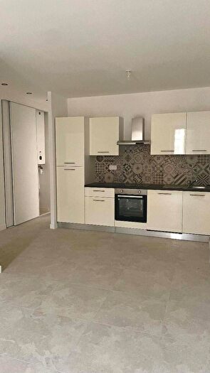 Appartement à louer - Lepante, Nice - 3 pièces - 2 chambres