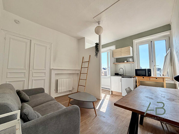 Appartement 1 pièce à Lille, Centre-ville, Euralille, à vendre