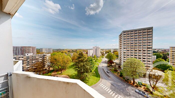 Saint-Quentin, Europe, Rémicourt : Appartement 4 pièces à vendre
