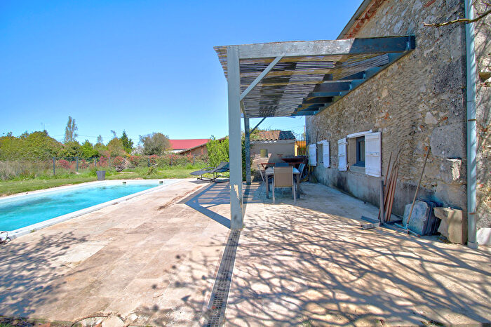 Maison à vendre - Sérignac-sur-Garonne - 5 pièces - 3 chambres