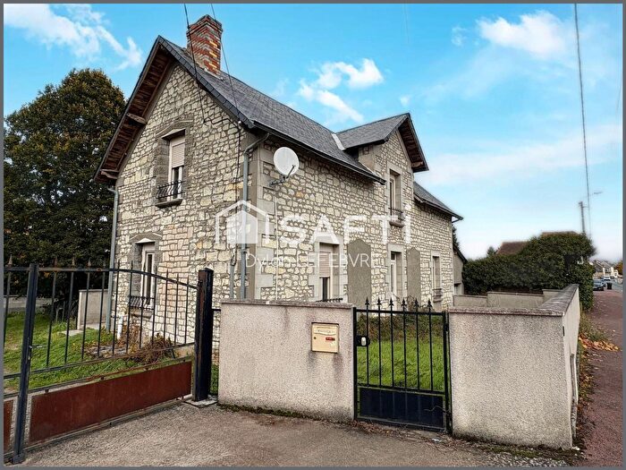 Maison à vendre - Naintré - 5 pièces - 4 chambres