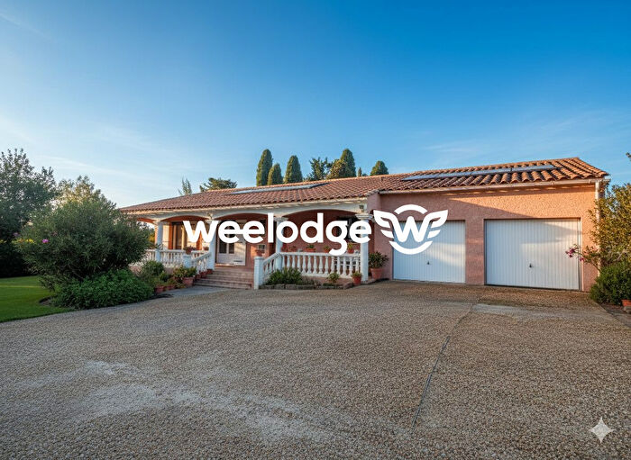 Maison à vendre - Cabannes - 5 pièces - 3 chambres