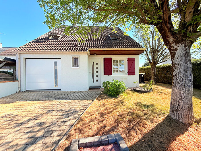 Maison 6 pièces à vendre à Bourges, Val d'Auron, Hameau de Gionne, Mazières, Pijolins