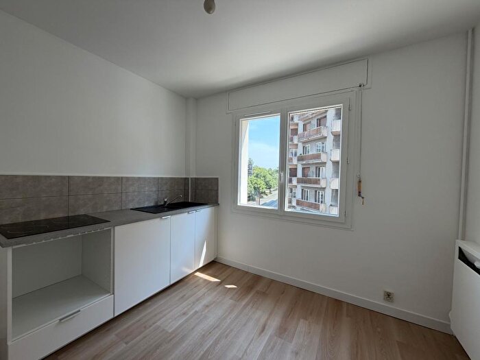 Grenoble, Bajatière - Appartement 1 pièce à louer