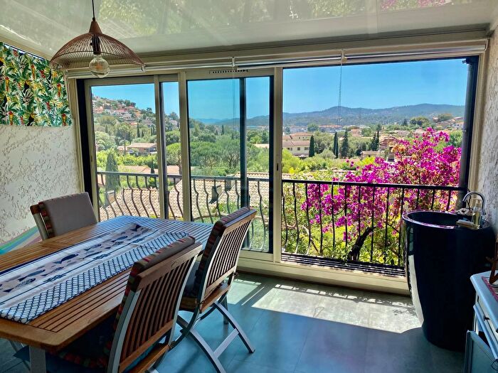 Maison 4 pièces à Bormes-les-Mimosas, Centre-ville, Le Pin, à vendre