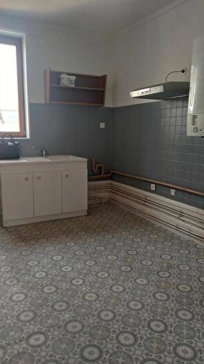 Appartement à louer - Gare Nord et Ouest, Charleville-Mézières - 3 pièces - 2 chambres