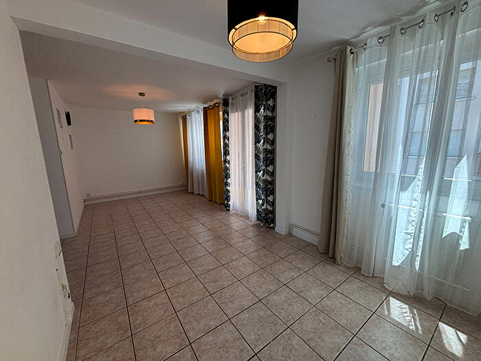Pau, Centre-ville - Appartement 3 pièces à louer