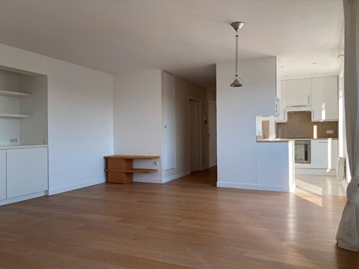 Appartement 4 pièces à louer à Saint-Germain-en-Laye, Alsace, Péreire