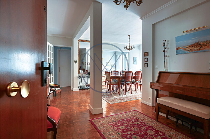 Appartement 4 pièces à Versailles, Montreuil, à vendre