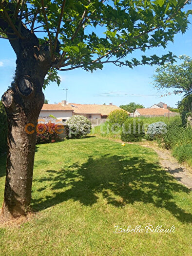 Maison 7 pièces à Jallais, à vendre