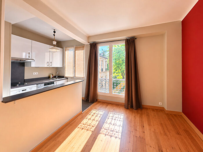 Appartement 2 pièces à vendre à Paris 15ème, Saint-Lambert, Convention
