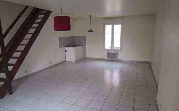 Appartement à louer - May-en-Multien - 2 pièces - 1 chambre