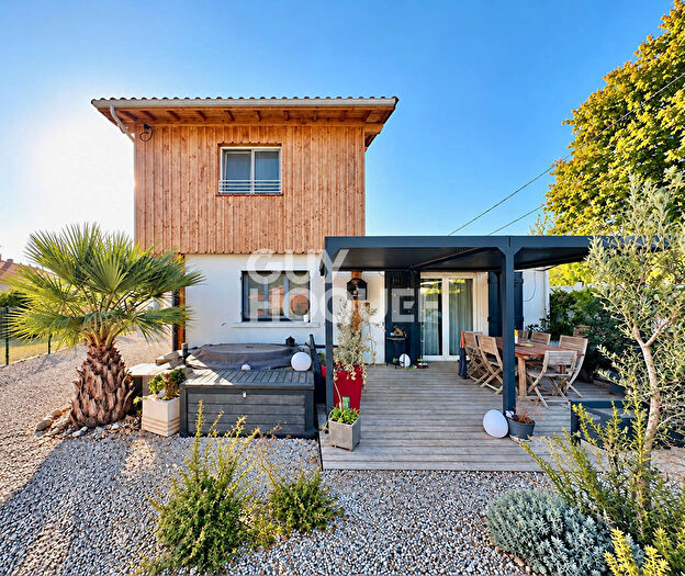 Maison 5 pièces à Gujan-Mestras, Centre-ville, à vendre