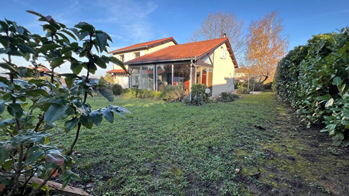 La Tour-de-Salvagny : Maison 6 pièces à vendre