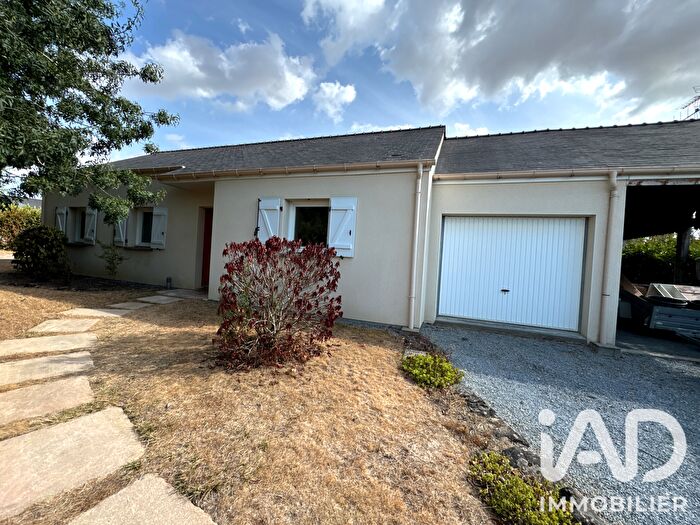 Maison 5 pièces à Ligné, à vendre