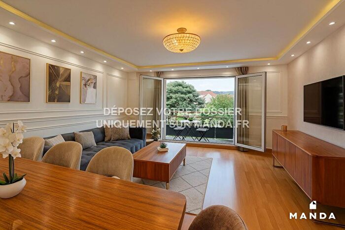 Appartement 4 pièces à louer à Plateau, Nanterre