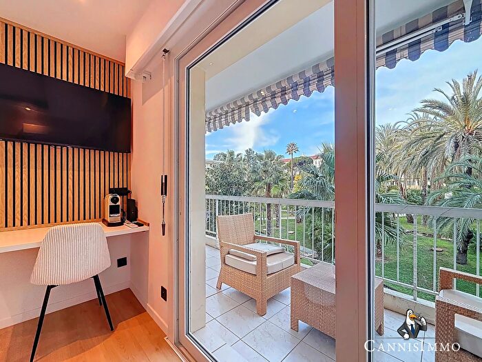 Appartement à vendre - Cannes, Californie Pezou - 1 pièce
