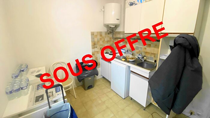 Appartement à vendre - Vichy, Les Bartins, Jeanne dArc, Beauséjour - 1 pièce