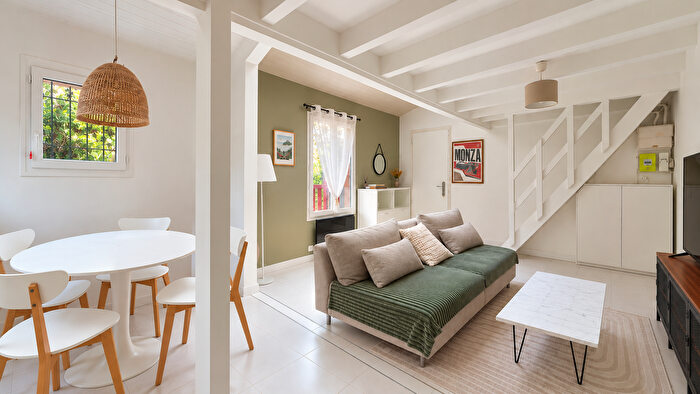 Suresnes, Carnot, Gambetta - Maison 2 pièces à vendre