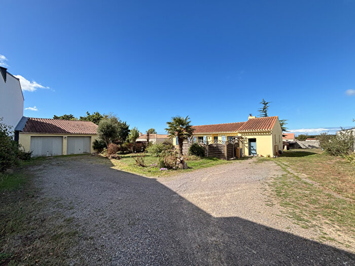 Vairé - Maison 4 pièces à vendre