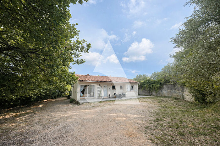 Maison à vendre - Grambois - 4 pièces - 3 chambres