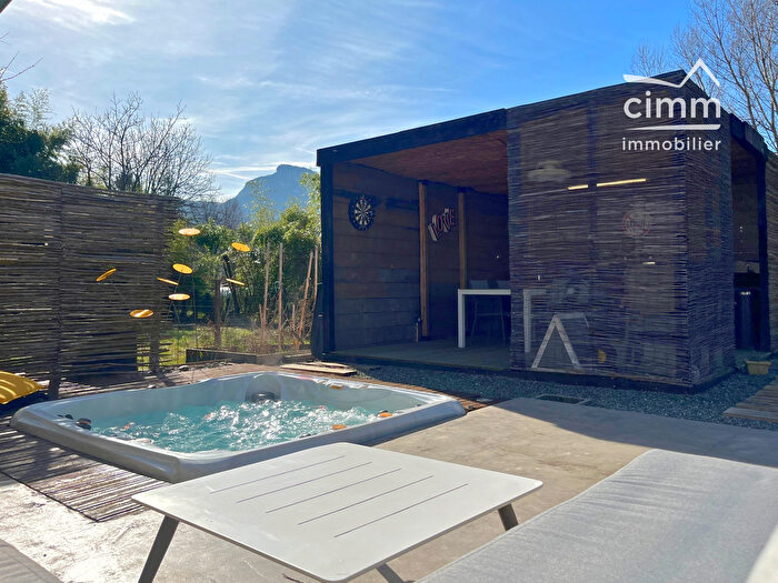 Maison à vendre - Moirans - 5 pièces - 4 chambres