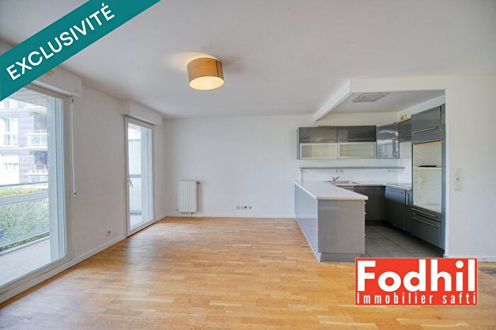 Maisons à vendre et appartements à louer - 3