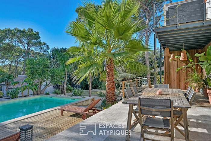 Maison 10 pièces à Langlade, à vendre