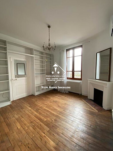 Maison à louer - Limoges, Aurence, Corgnac, Cité universitaire, Beaublanc - 5 pièces - 3 chambres