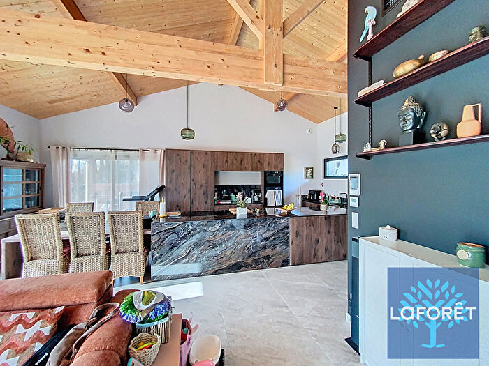 Maison à vendre - Clermont - 5 pièces - 4 chambres