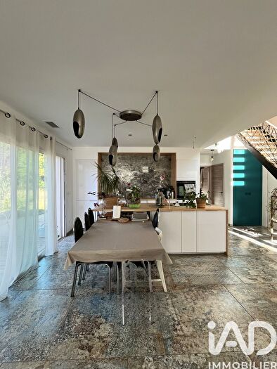 Maison à vendre - Aumelas - 5 pièces - 4 chambres