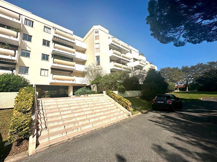 Appartement à vendre - Biarritz, Saint-Charles, Phare, Larochefoucauld - 2 pièces - 1 chambre