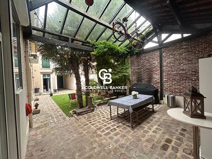 Maison 9 pièces à Suresnes, Carnot, Gambetta, à vendre