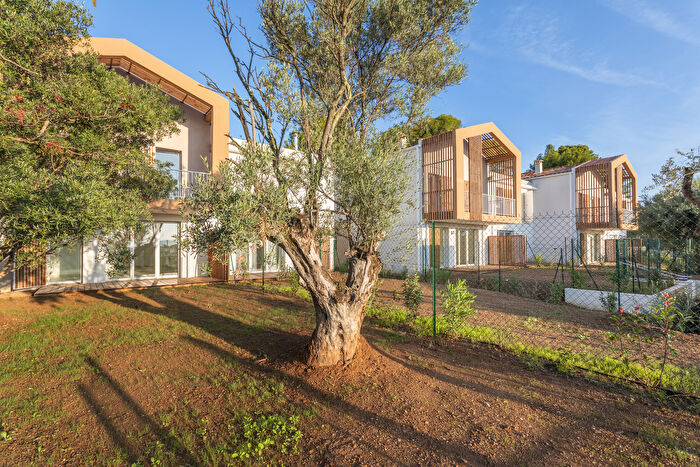 Maison à vendre - La Ciotat, Groupède, Le Pin de la Fade, Saint-Loup - 4 pièces