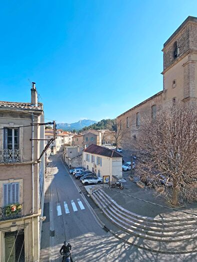 Appartement à vendre - Roquevaire - 3 pièces - 2 chambres