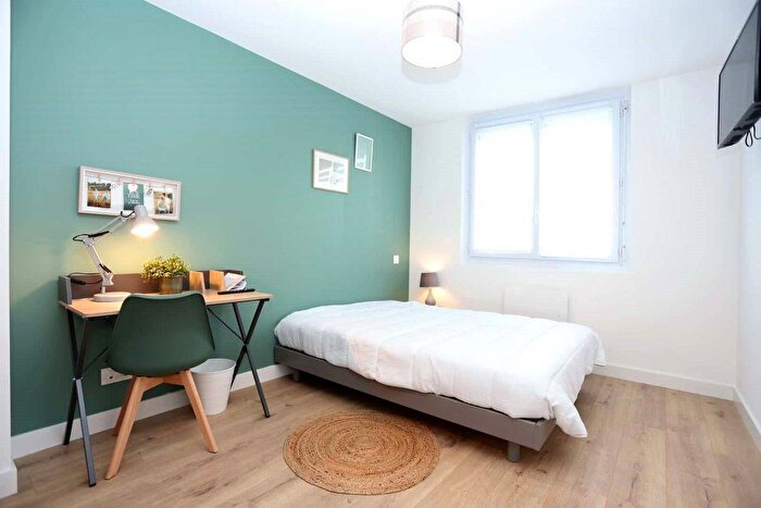 Appartement à louer - Centre Halles, Saint-Nazaire - 1 pièce