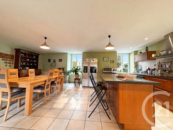 Saint-Laurent-sur-Gorre : Maison 5 pièces à vendre