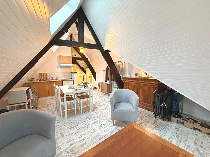 Appartement à louer - Quimper, Centre-ville - 2 pièces - 1 chambre