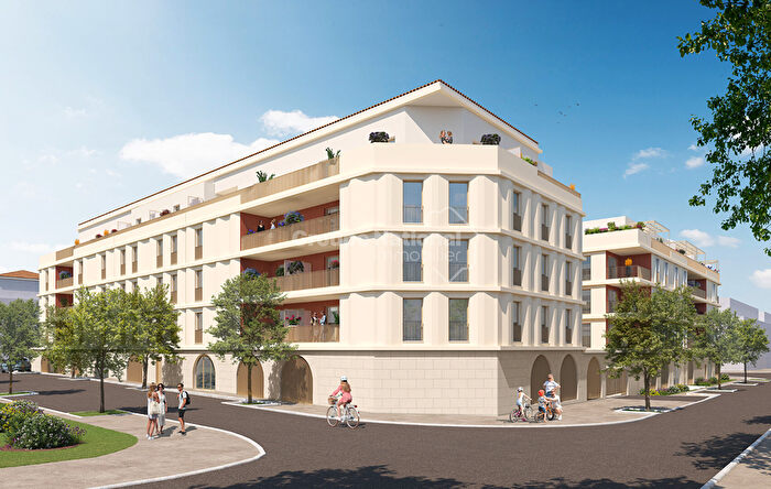 Beaucaire, Centre-ville : Appartement 3 pièces à vendre