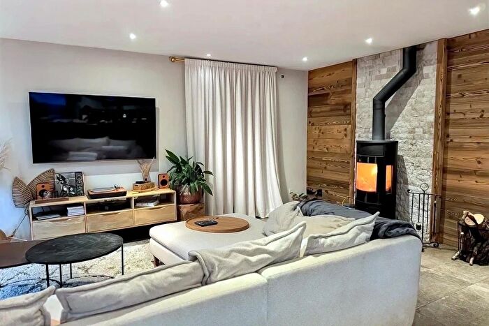 Maison à vendre - Gérardmer - 4 pièces - 3 chambres