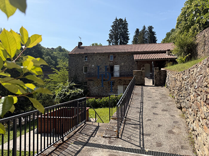 Saint-Sernin-sur-Rance : Maison 4 pièces à vendre