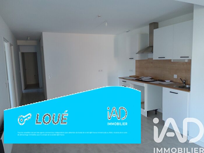 Appartement à louer - Frontignan, La Ville - 4 pièces - 3 chambres