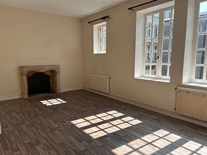 Appartement à louer - Vieux Marché-Cathédrale, Rouen - 3 pièces - 2 chambres