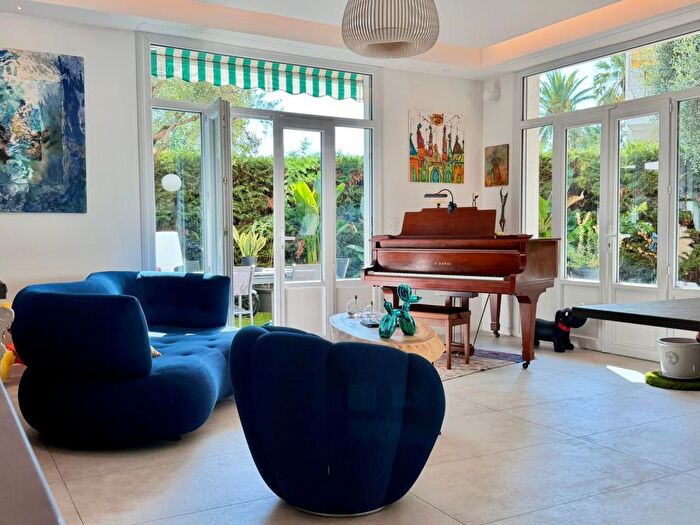 Appartement 3 pièces à Nice, Cimiez, à vendre