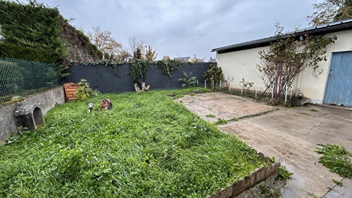 Maison à louer - Bourges - 4 pièces - 2 chambres