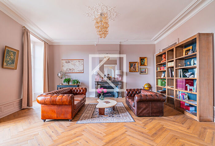 Maison à vendre - Le Mans - 18 pièces - 10 chambres