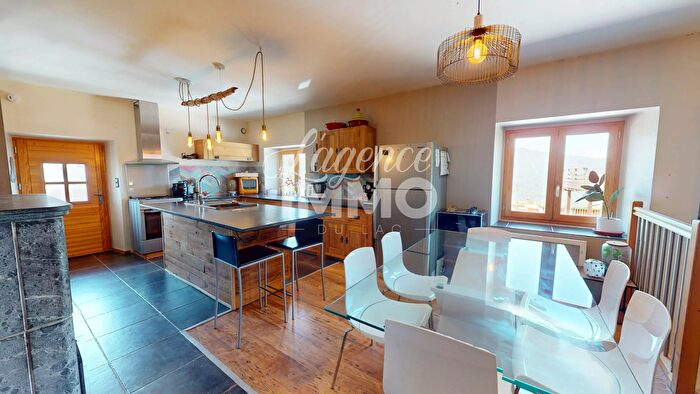 Appartement 4 pièces à vendre à Saint-Eustache