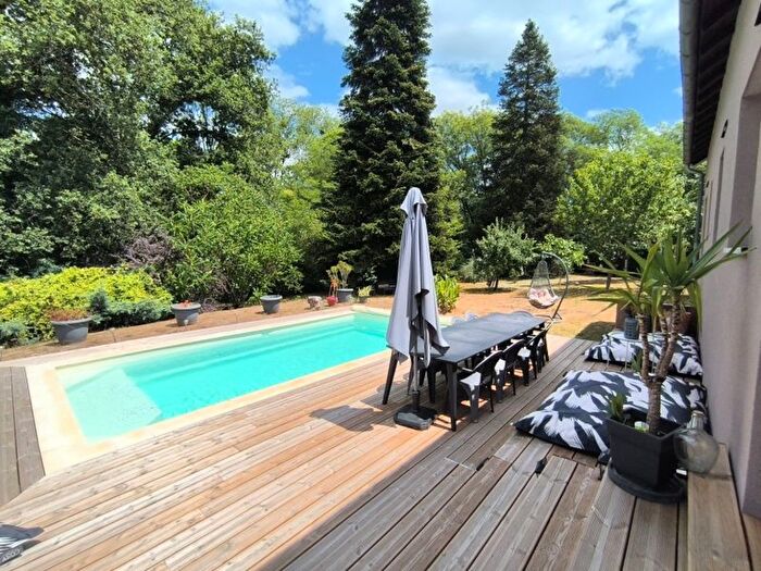 Maison 6 pièces à vendre à Busserolles