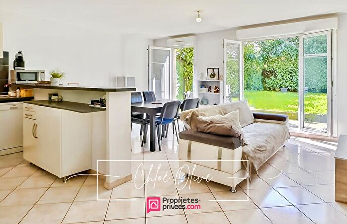 Appartement à vendre - Ozoir-la-Ferrière, Vieux village, Armainvilliers, Notre Dame - 2 pièces - 1 chambre